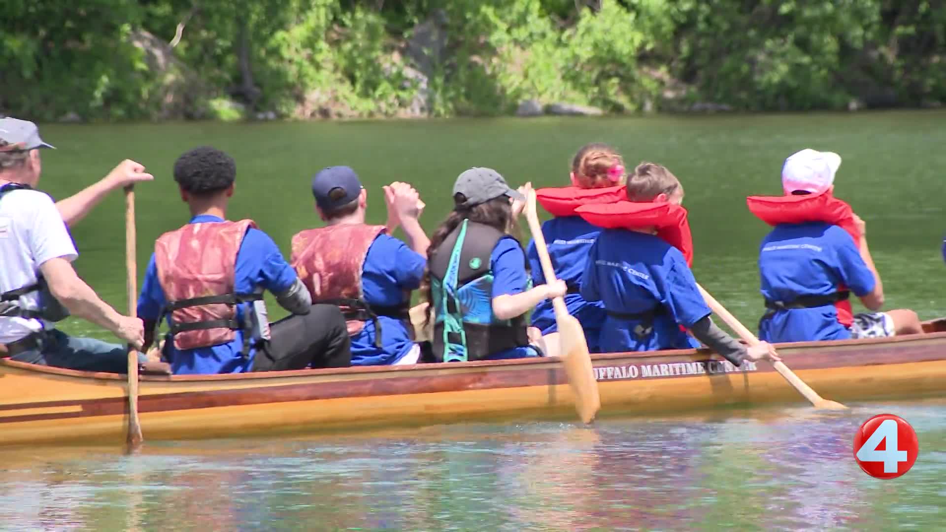 Students launch hand-built boats into Hoyt Lake – News 4 Buffalo
