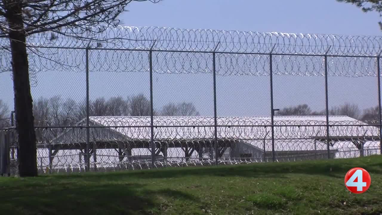 Upstate New York prison guard pleads guilty to manslaughter in an ...