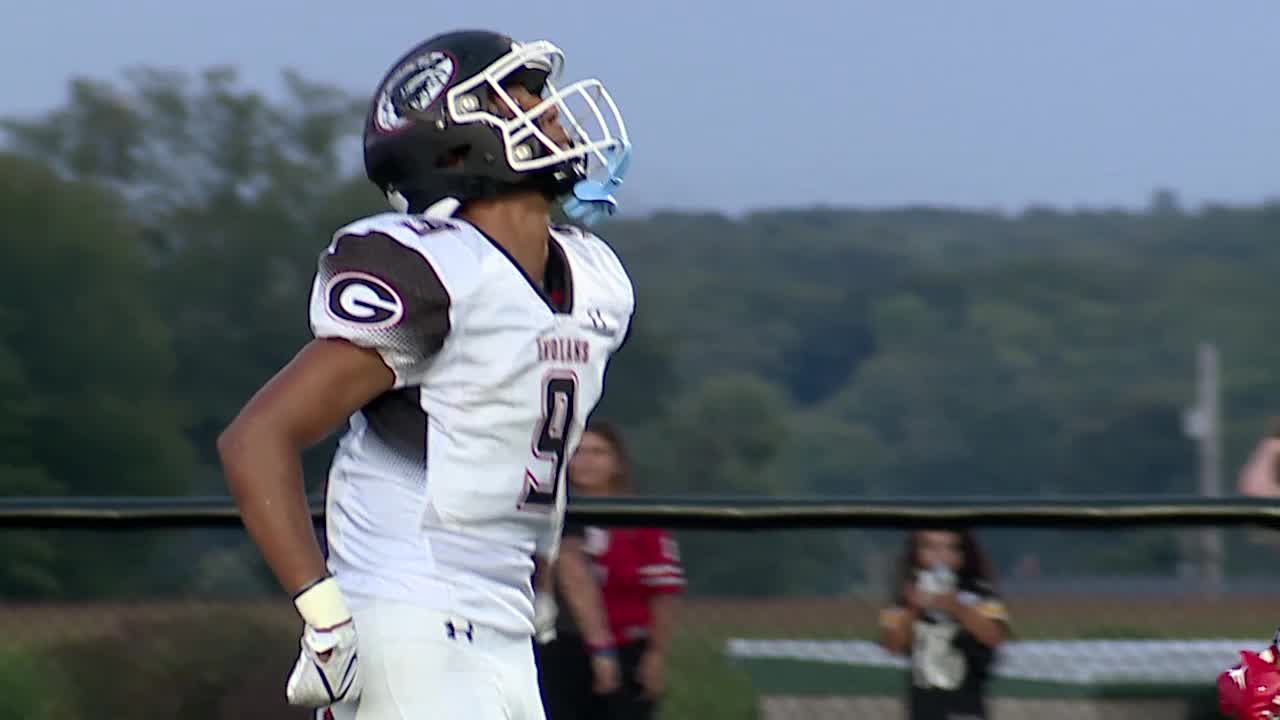 Tuff McConahy finds Stephen Sims for multiple TD passes – WKBN.com