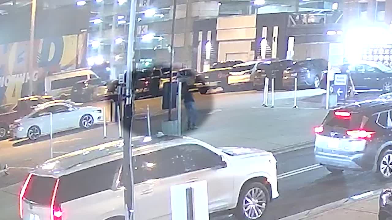 Surveillance footage of Riley Strain in downtown Nashville – WKRN News 2