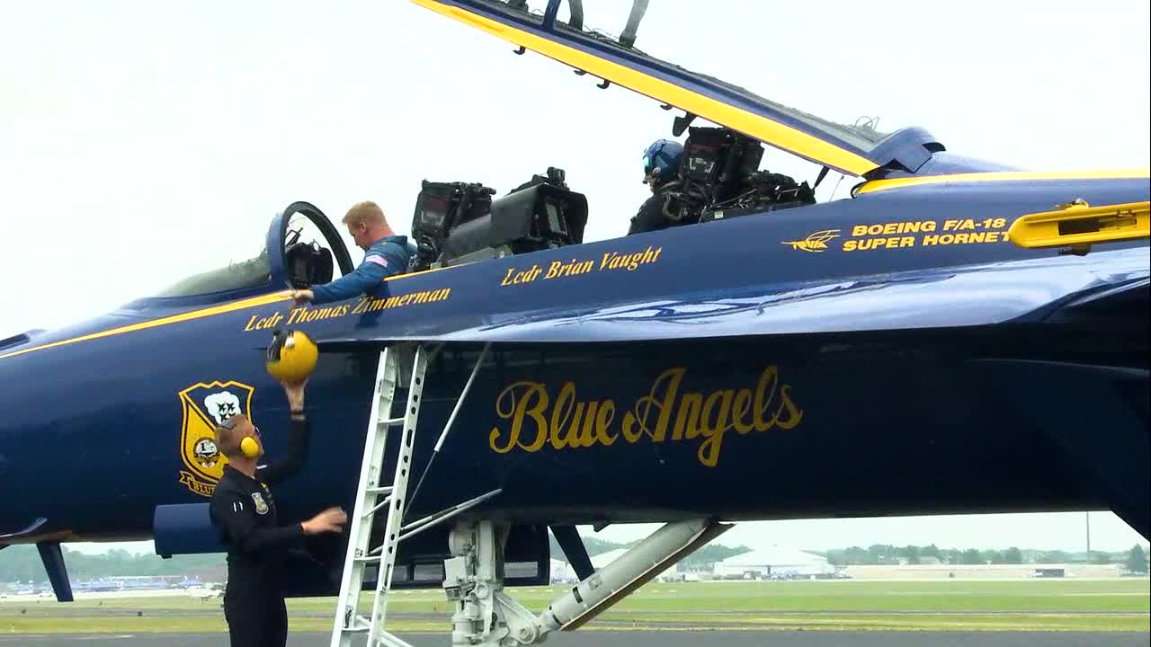 Danielle Breezy flies with The Blue Angels – WKRN News 2