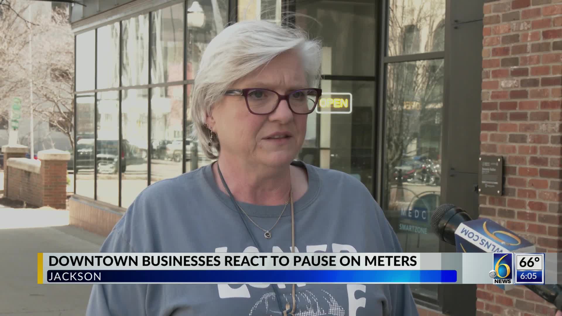 Downtown businesses react to pause on meters – WLNS 6 News