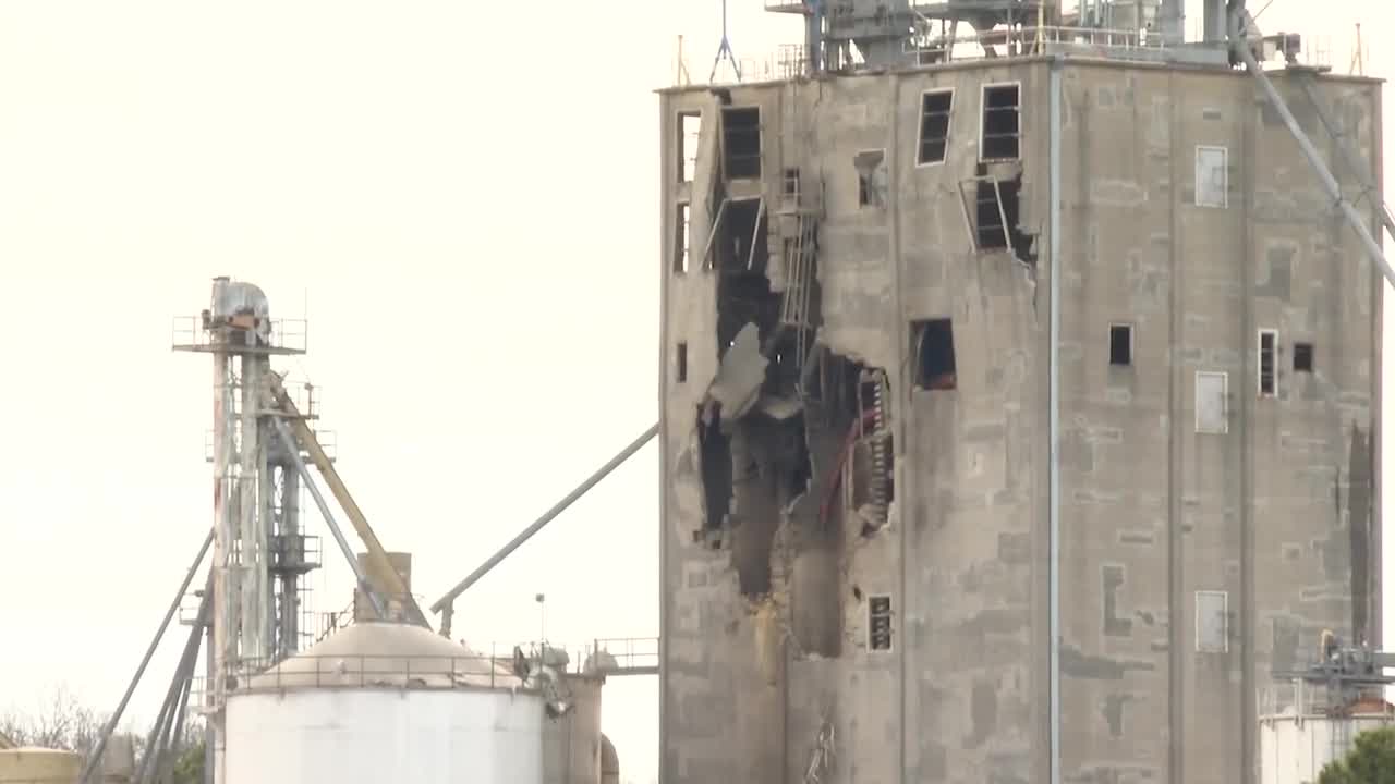 VIDEO: Scene after fire, possible explosion at Purdue in Hertford ...