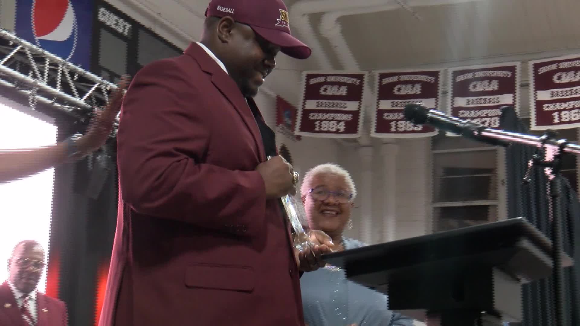 Shaw University Hall of Fame: Avery Bryant – CBS17.com