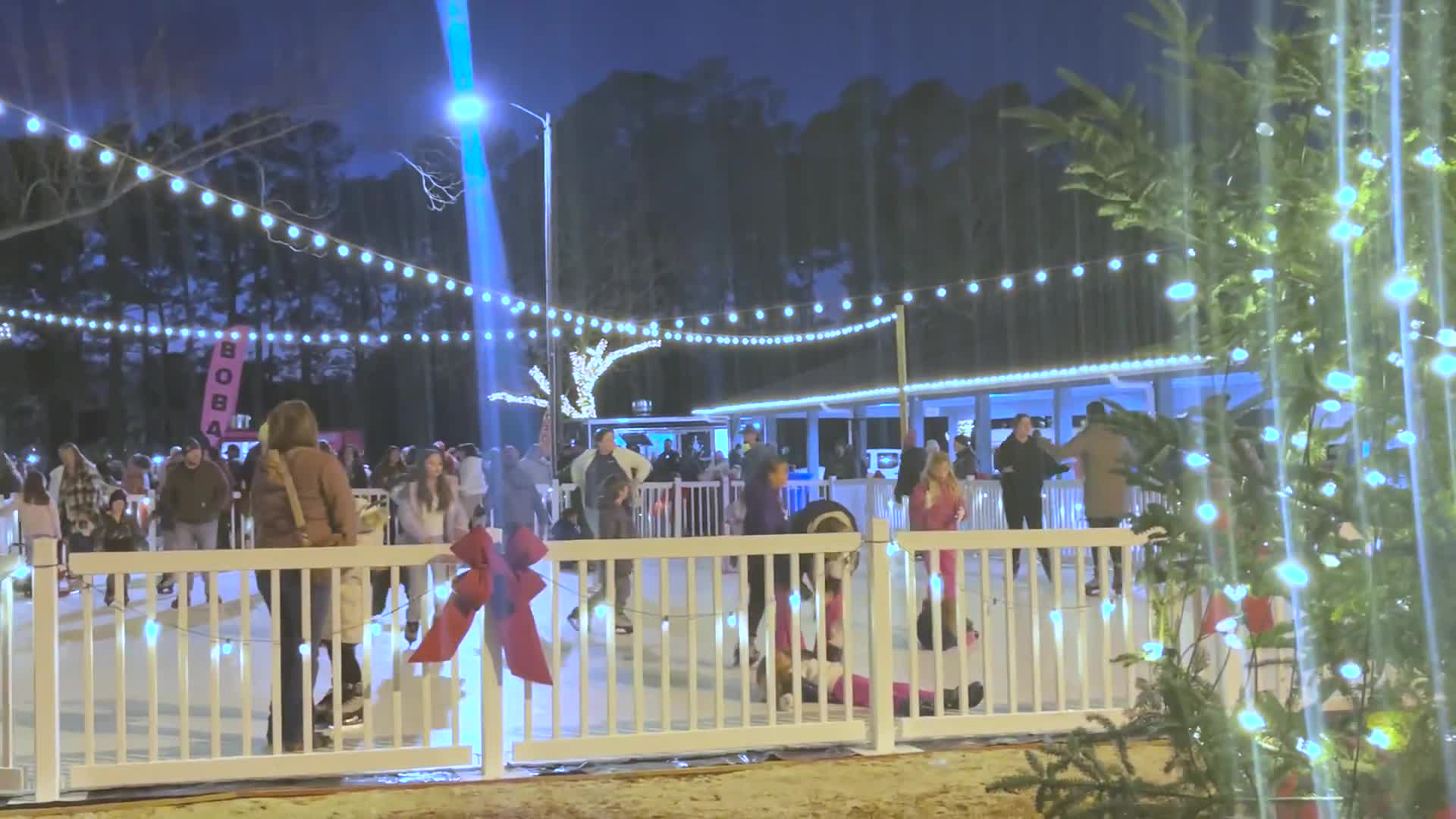 Annual Pig Drop celebration brings in the New Year for Newport – WNCT