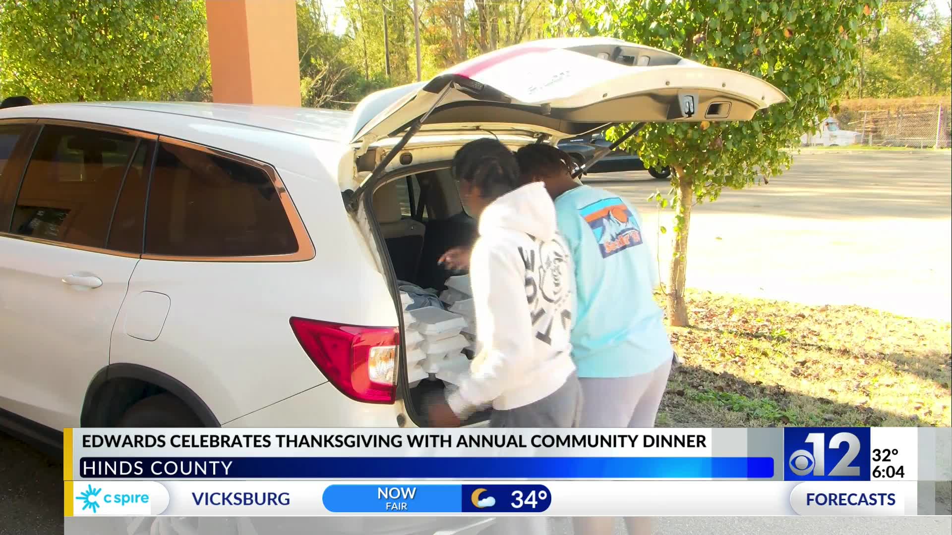 Edwards celebrates Thanksgiving with annual community dinner – WJTV