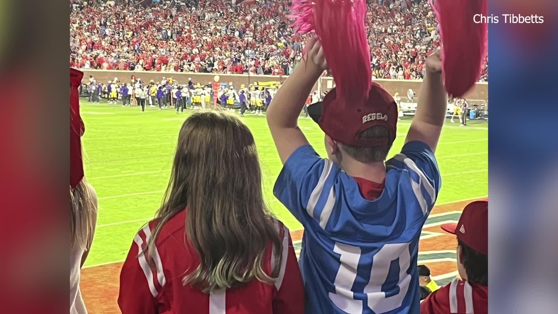 12-Year-Old Gets Ole Miss Football Head Coach Lane Kiffin’s Visor After ...