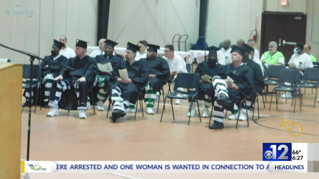 Parchman inmates graduate with diplomas, training – WJTV