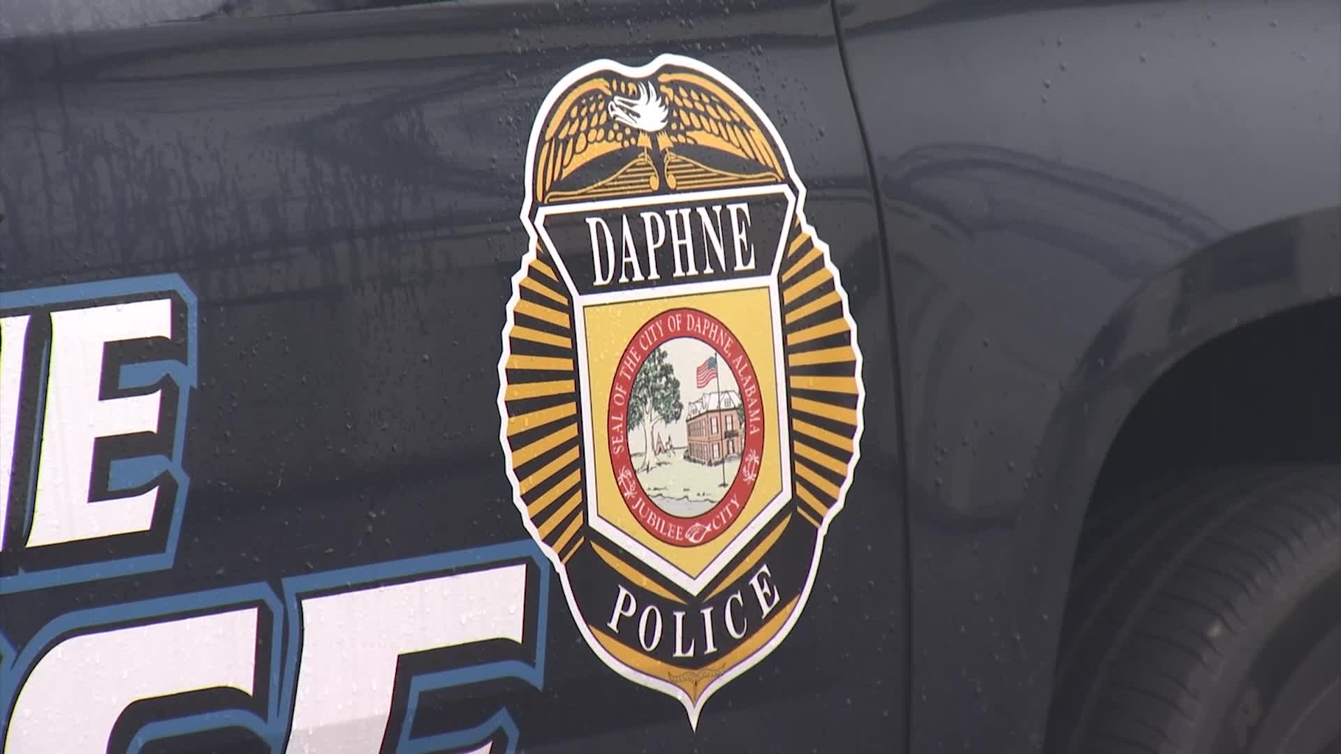 Daphne police chief speaks out after Mobile detective arrested on child ...