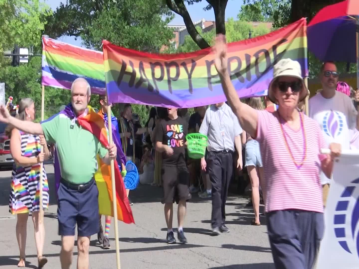 Annual Augusta Pride Parade brought out thousands of people – WJBF