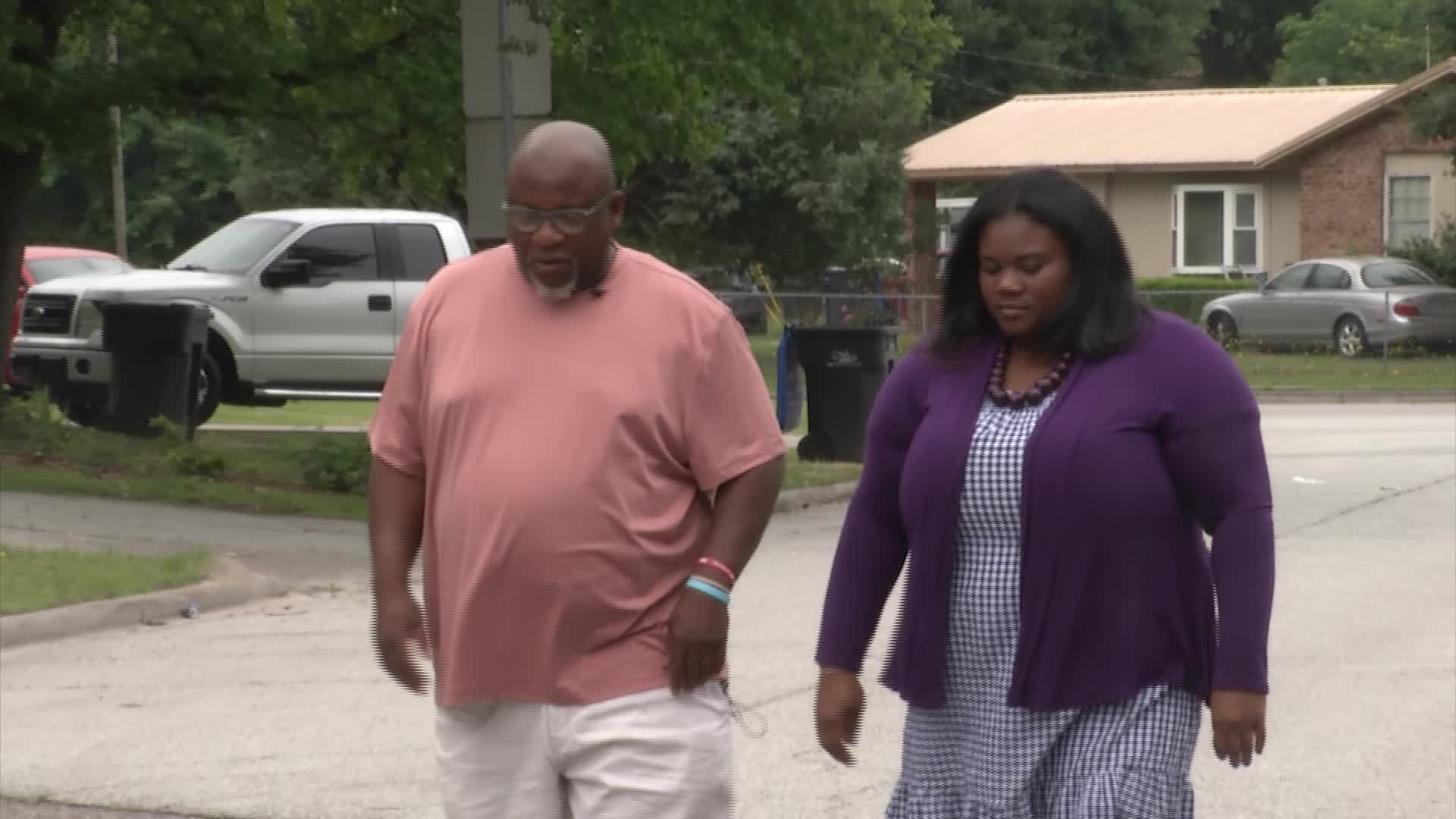 Cold Case Project | Father pleads for answers in murder of Carl Collins Jr. – WJBF