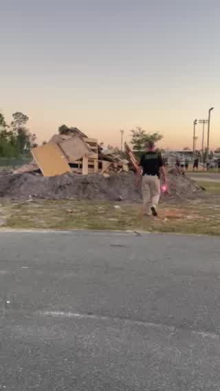 Mosley Bonfire Explosion second angle – WKRN News 2