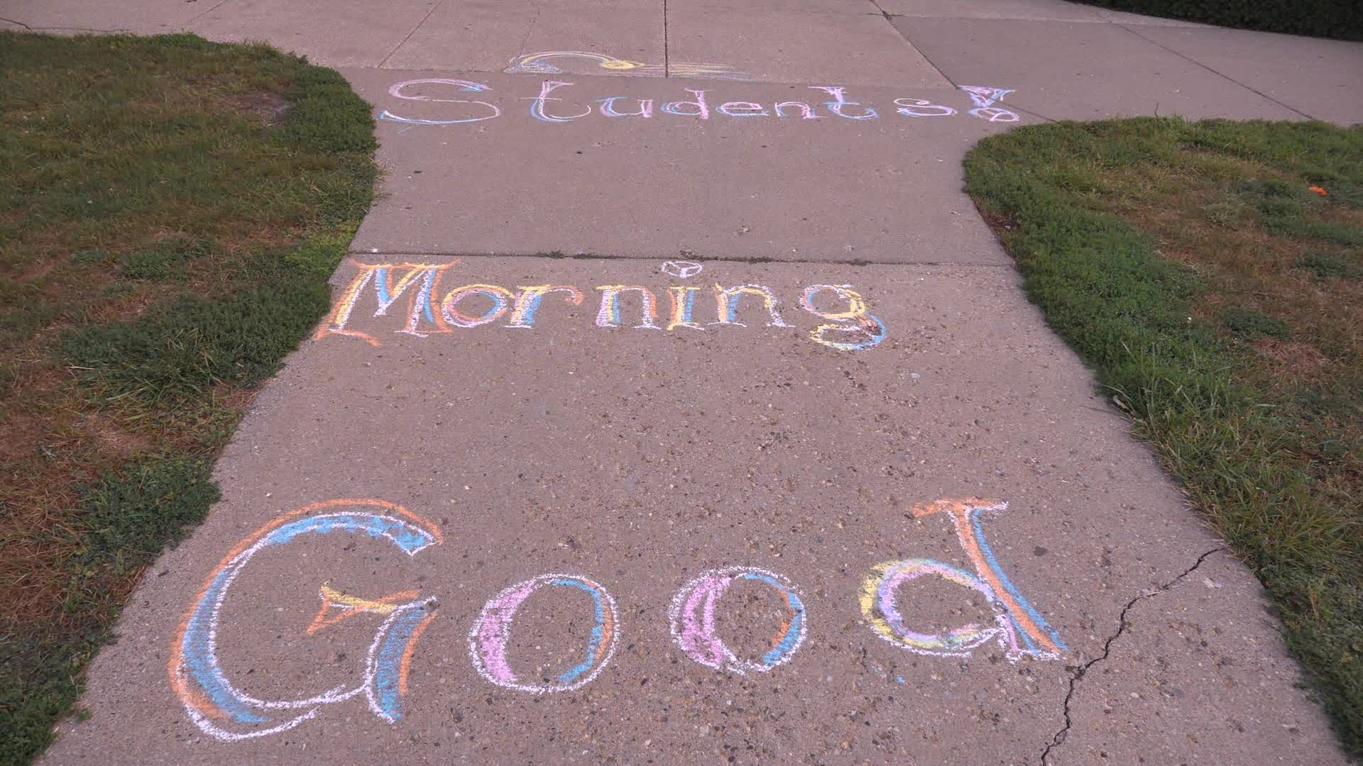 Parents and first responders ‘Show Up and Stand Up’ at Von Steuben Middle School – CIProud.com