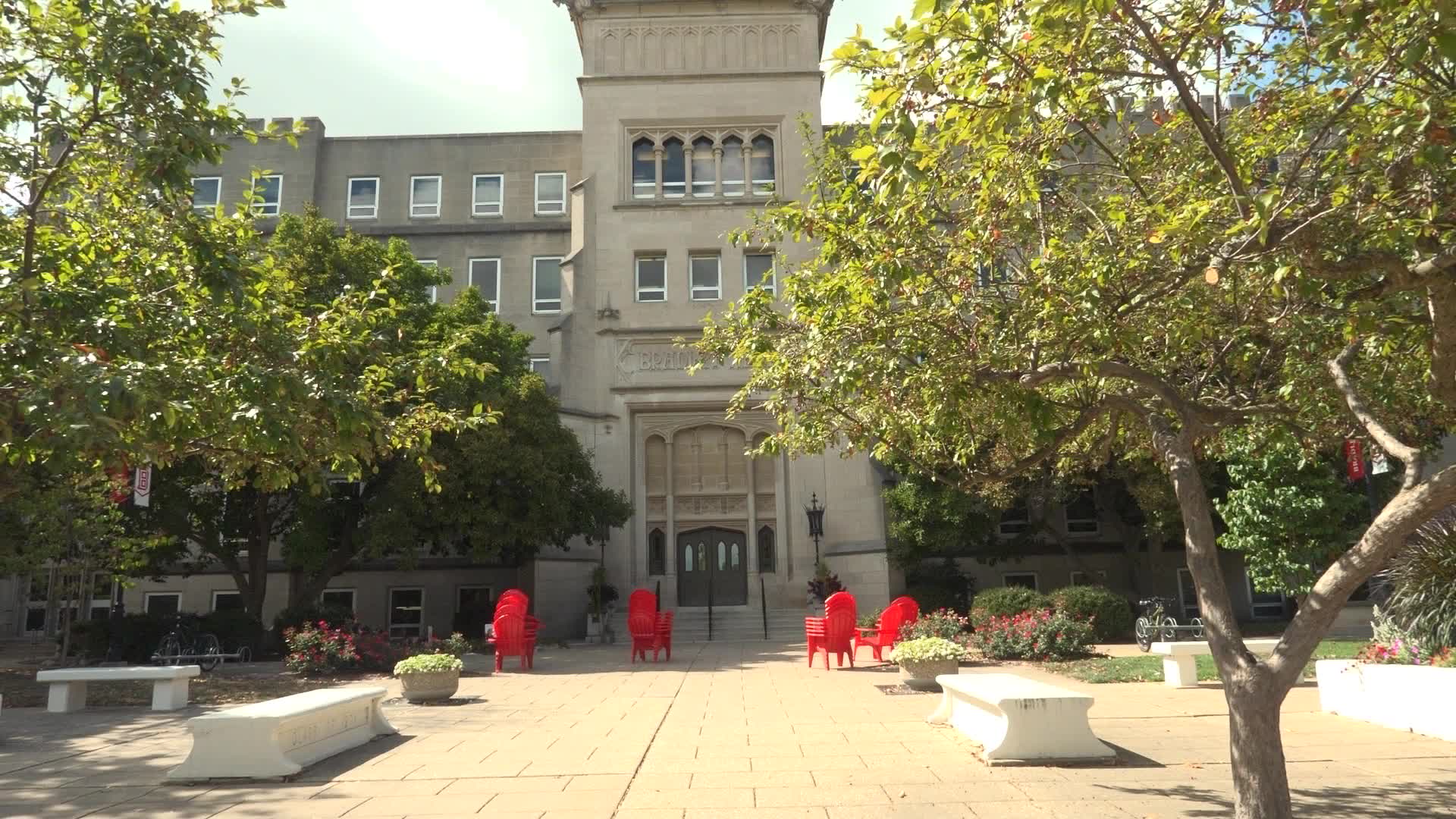 Bradley University unveils flexible online master’s in English ...