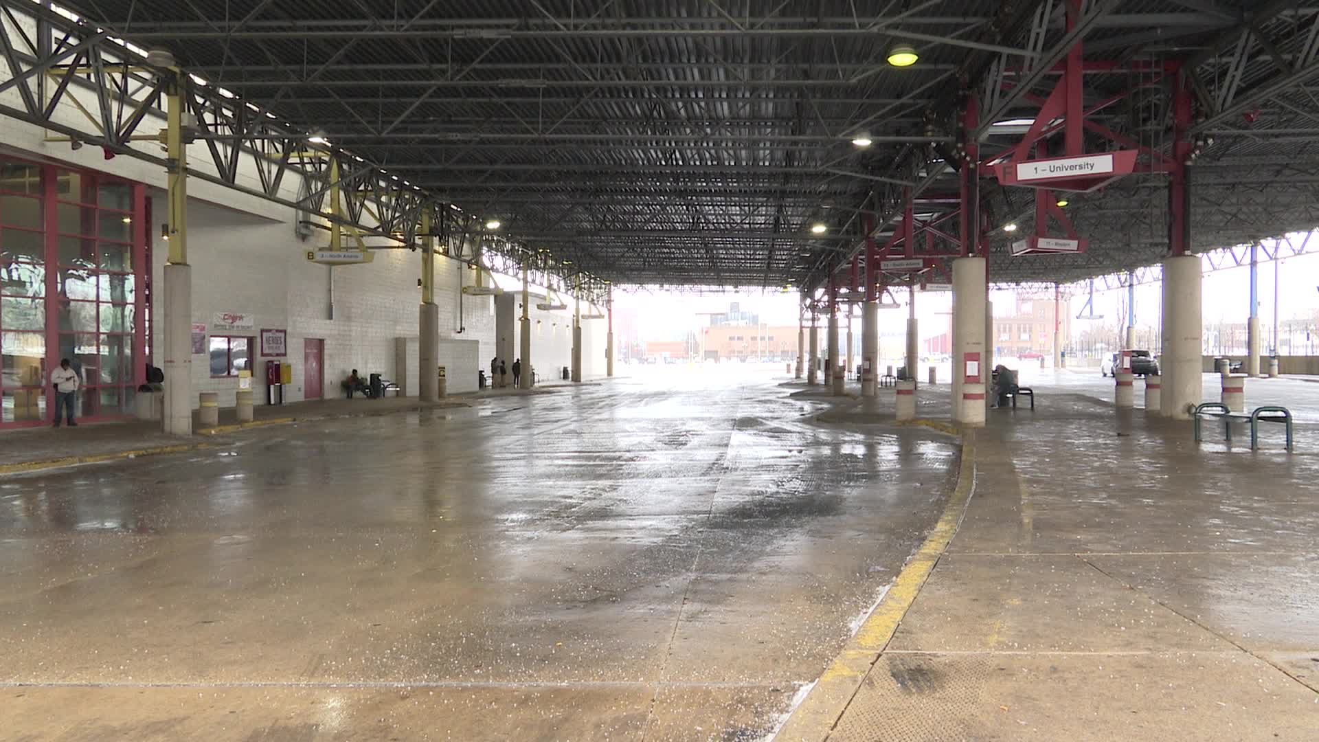 IDOT awards $57 million in new vehicles to Illinois transit providers ...