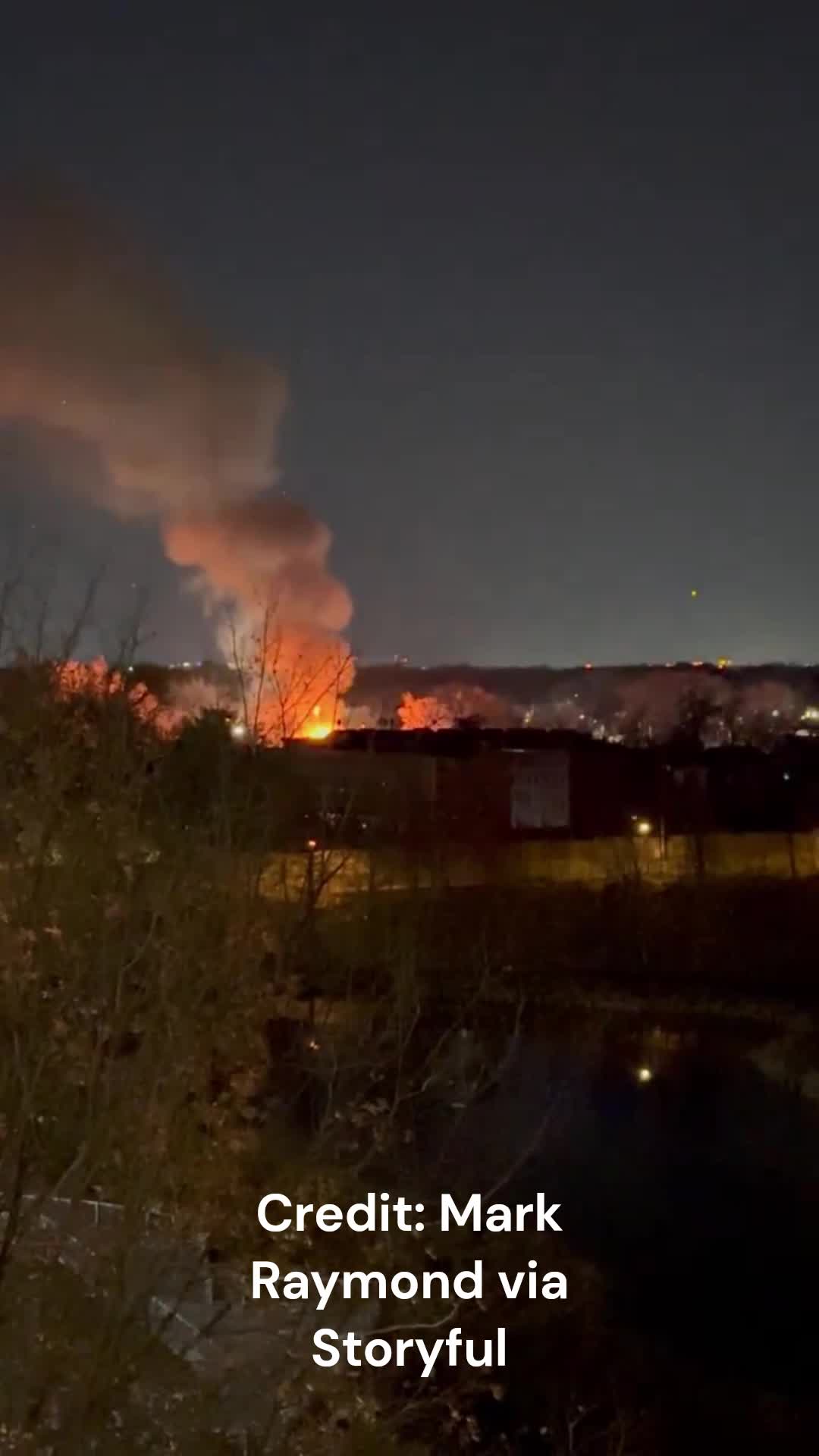 Virginia police: House explosion where officers tried serving search ...