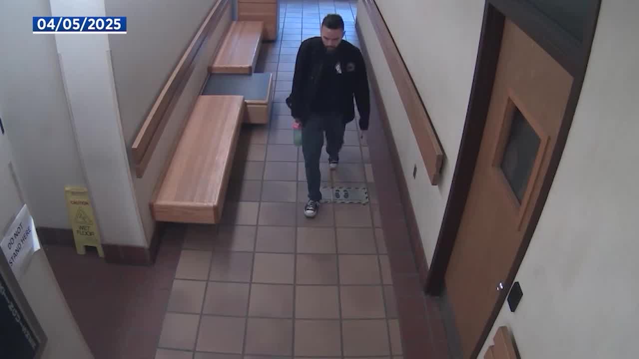 I-Team: Why is a local mayor going into law dept. after hours? – Fox 8 ...