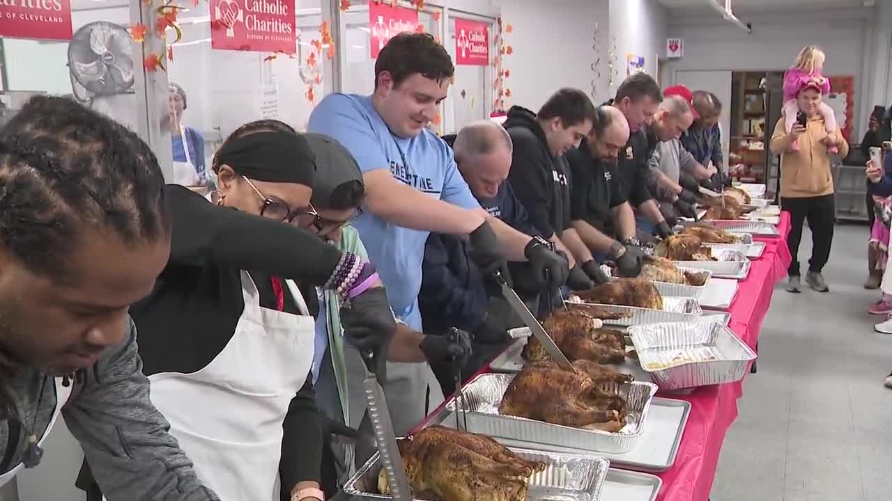 Thanksgiving starts early as volunteers prepare to distribute thousands ...