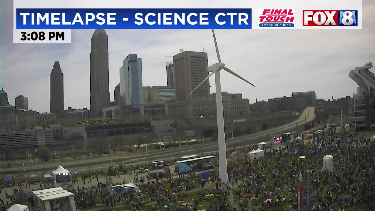 Total solar eclipse time lapse: The Great Lakes Science Center – Fox 8 ...