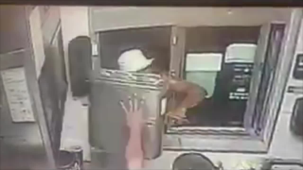 Man Throws Temper Tantrum At Mcdonalds Credit Waynesboro Ga Police
