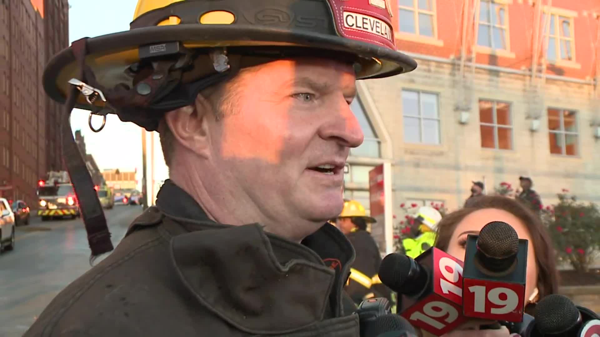 Cleveland fire Lt. speaks after Bridgeview Apartments blaze – Fox 8 ...
