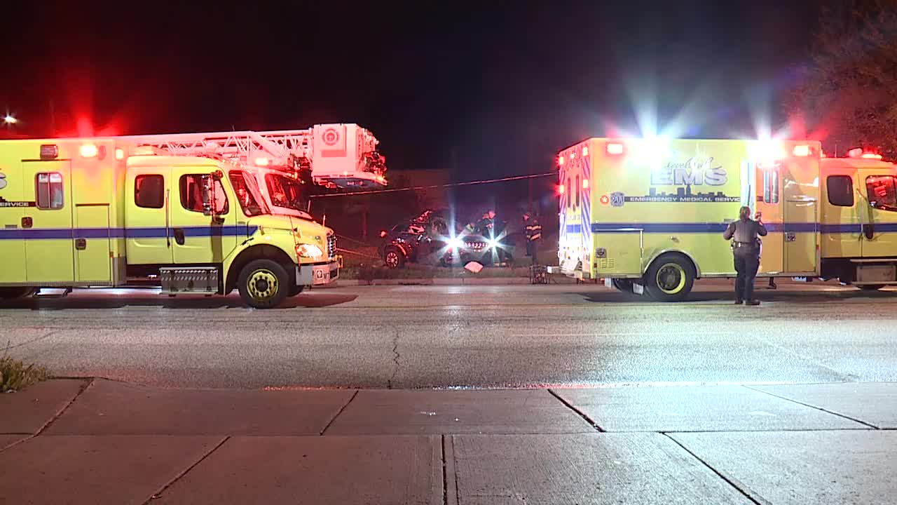 Two people pulled from severely smashed SUV – Fox 8 Cleveland WJW