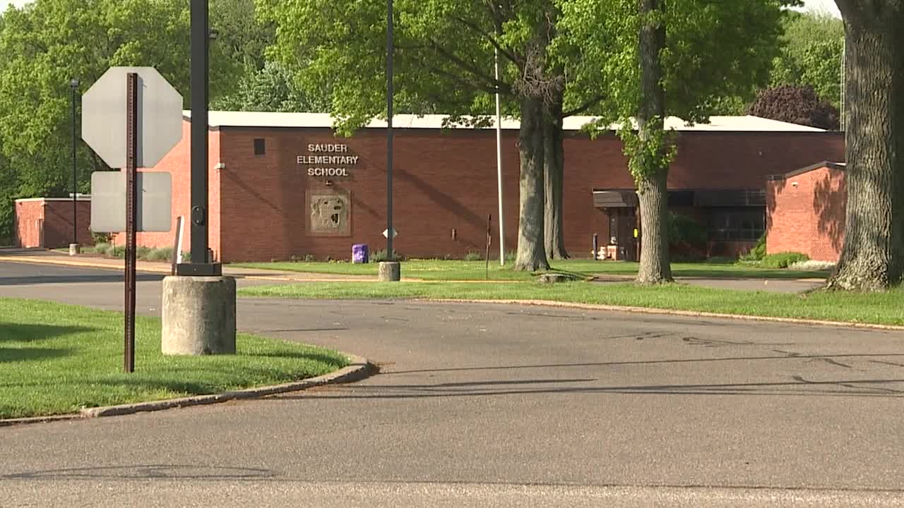 Sauder Elementary third-grader caught with loaded gun in backpack ...