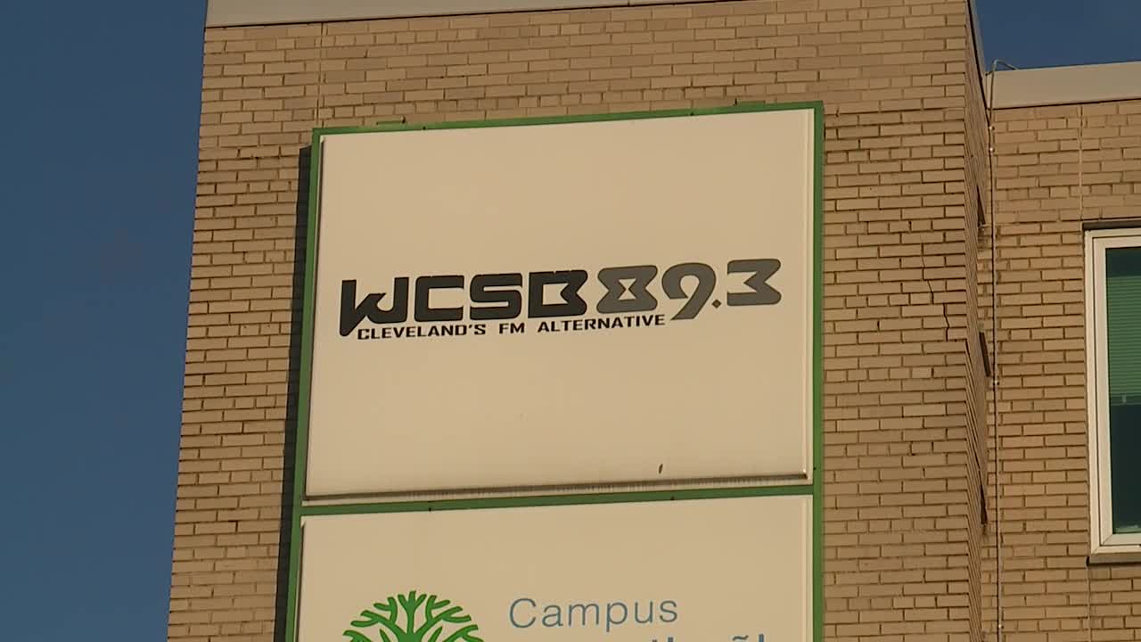 Students sue Cleveland State for taking away their college radio ...