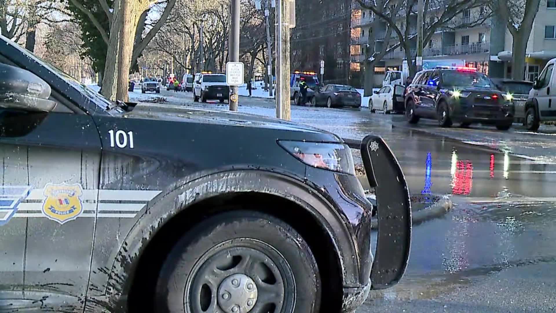 Water main break shuts down Lake Avenue in Cleveland – Fox 8 Cleveland WJW