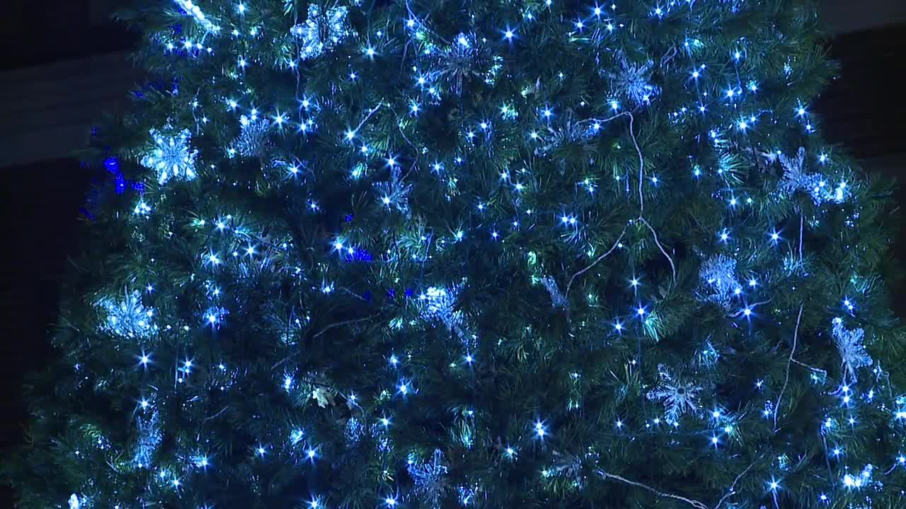 Nela Park holiday lighting 2023 – Fox 8 Cleveland WJW