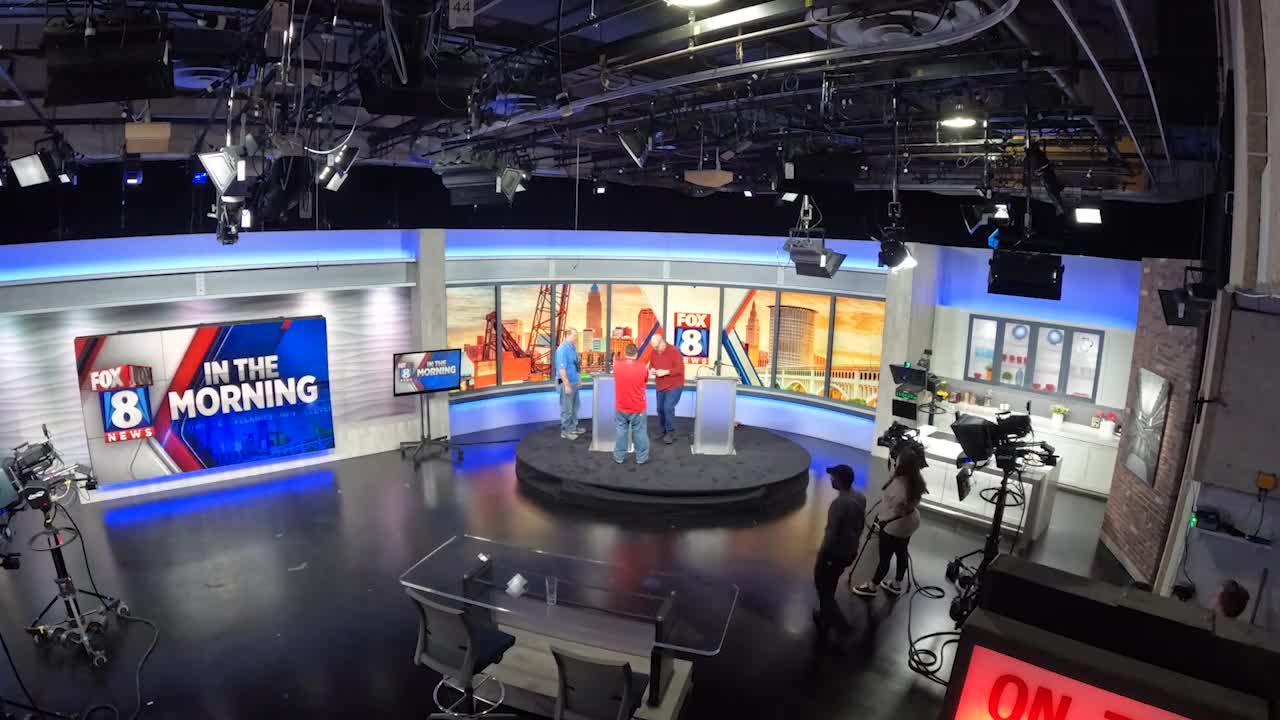 Readying the FOX 8 studio for Vance-Ryan debate — a timelapse – Fox 8 ...