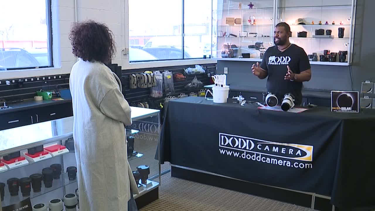 How to safely take a photo of the solar eclipse – Fox 8 Cleveland WJW