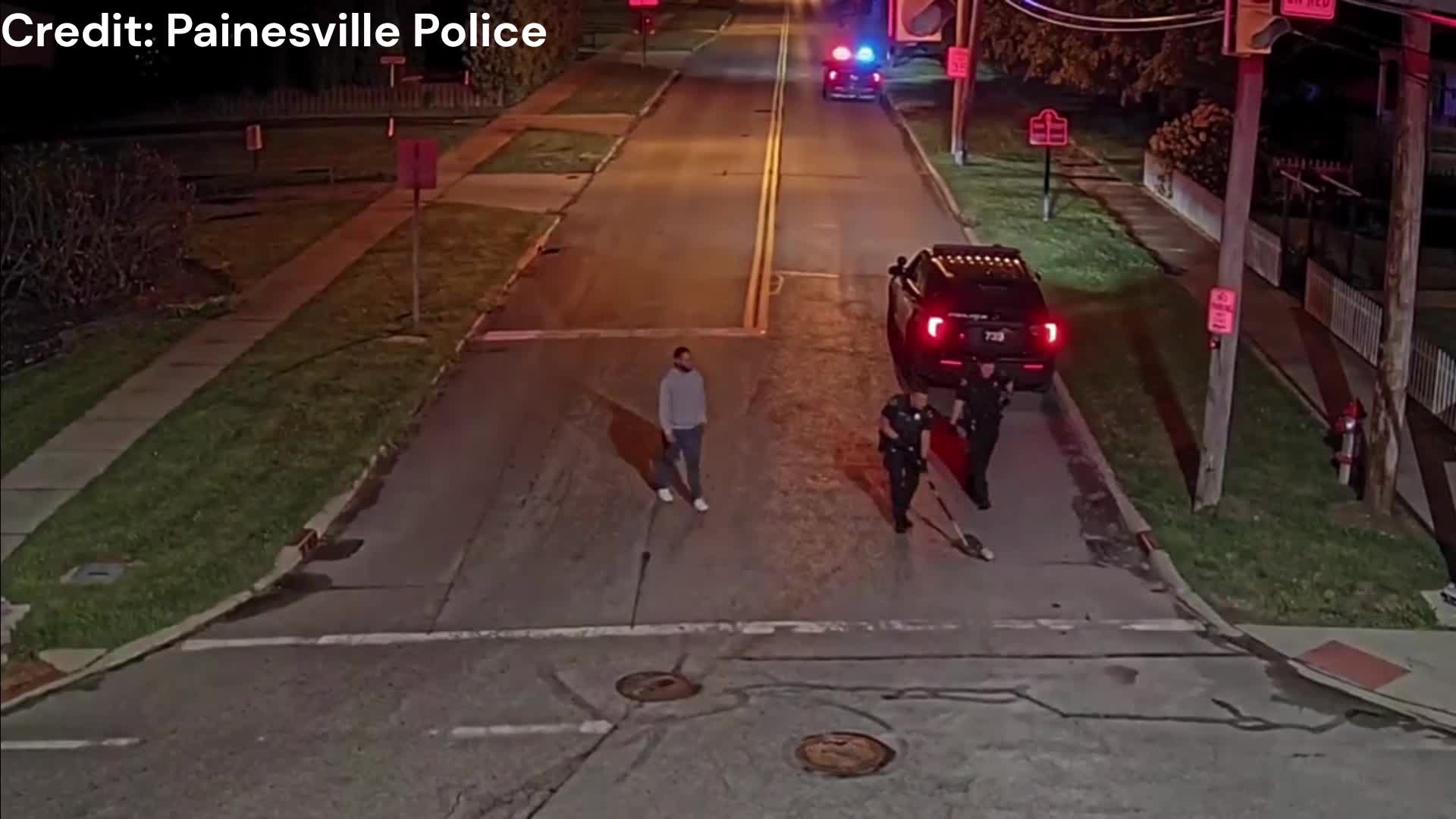 Video: Painesville police rescue ‘masked bandit” – Fox 8 Cleveland WJW