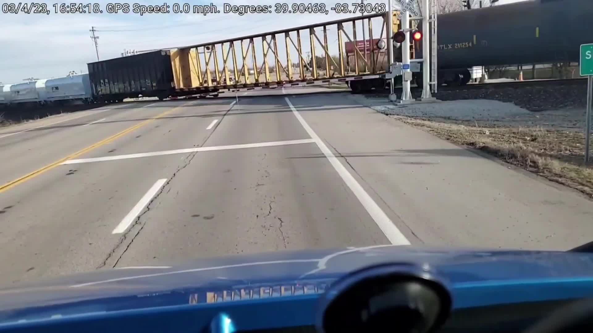 Video shows moment of Springfield train derailment – Fox 8 Cleveland WJW