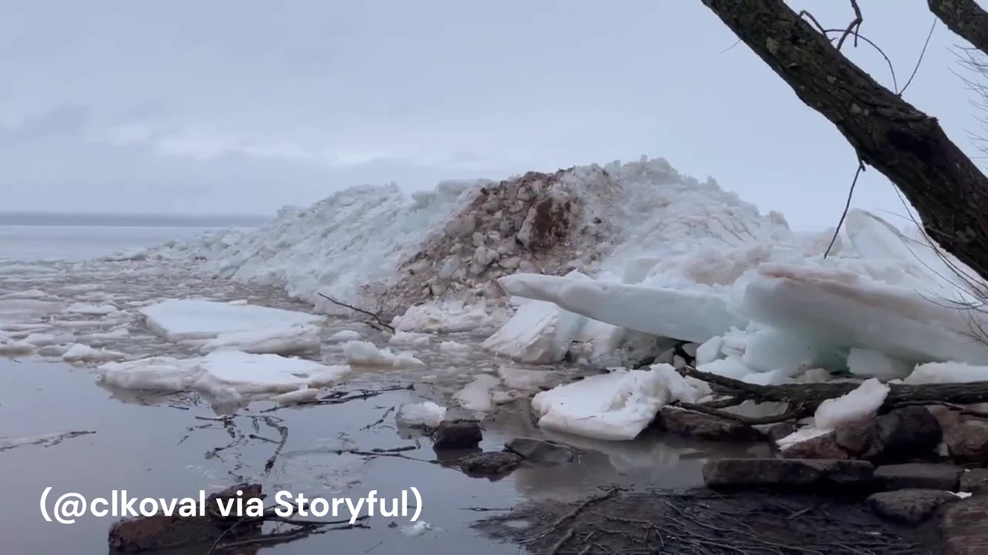 ‘Ice shoves’ spotted in Wisconsin on shore of Lake Superior – Fox 8 ...