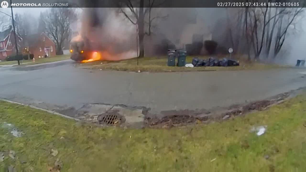 NEW VIDEO: Officers respond to Cleveland Heights school bus engulfed in ...